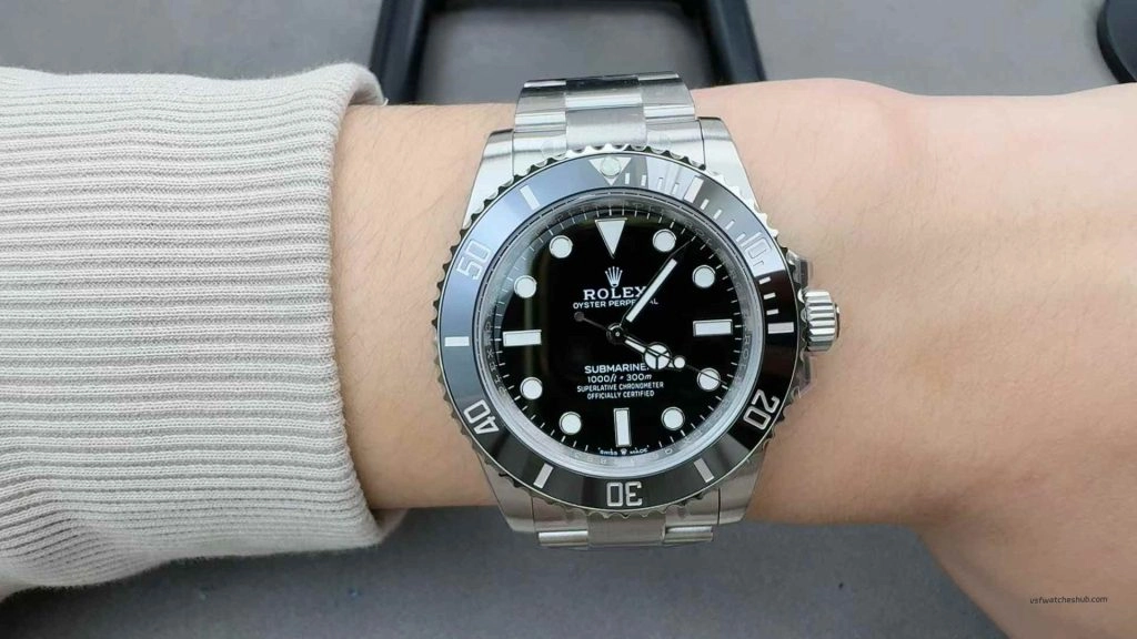 VSF Submariner 124060 No-Date — Why First-Time Buyers Pick the Cleaner ...